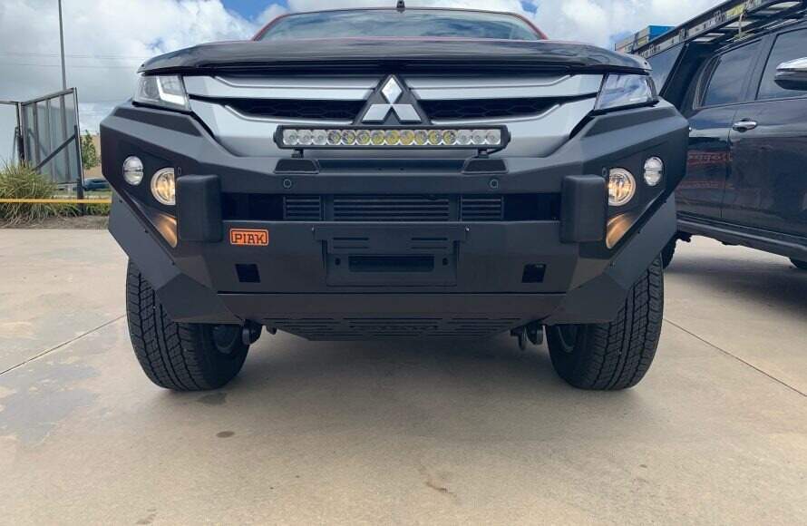 PIAK Elite No Loop Bar to suit Mitsubishi Triton MR (11/2018+)
